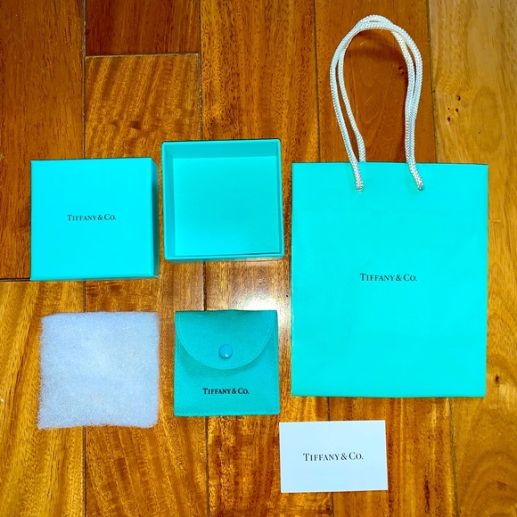 Tiffany & Co. | Jewelry | Tiffany Co Authentic Gift Box Suede Jewelry ...